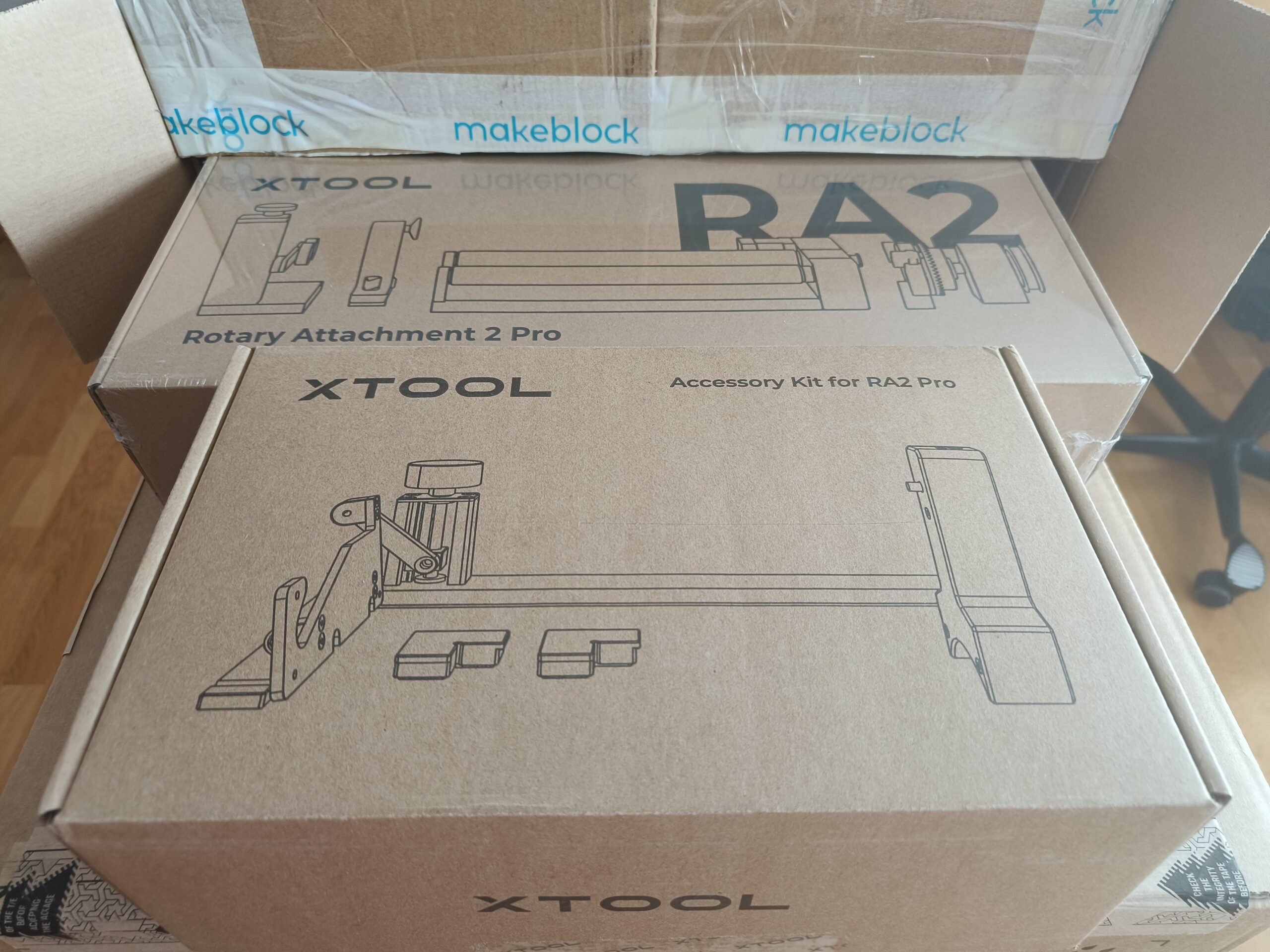 xTool 2 stk rotary produkt sammen - Highrunner.no